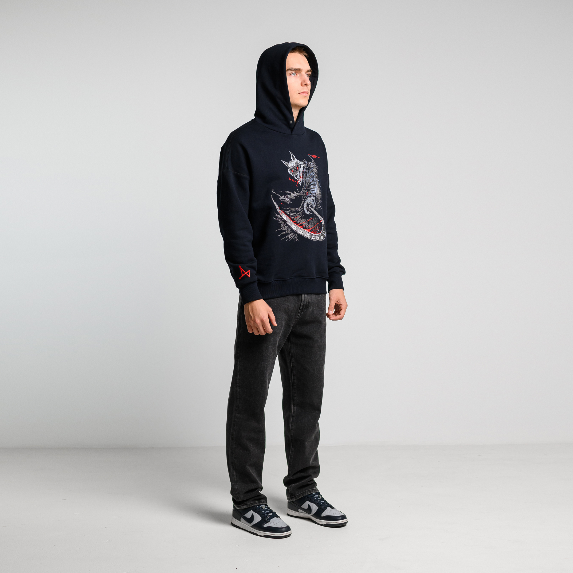 Худи с кнопкой Волк (Hoodie171) — Indiwd