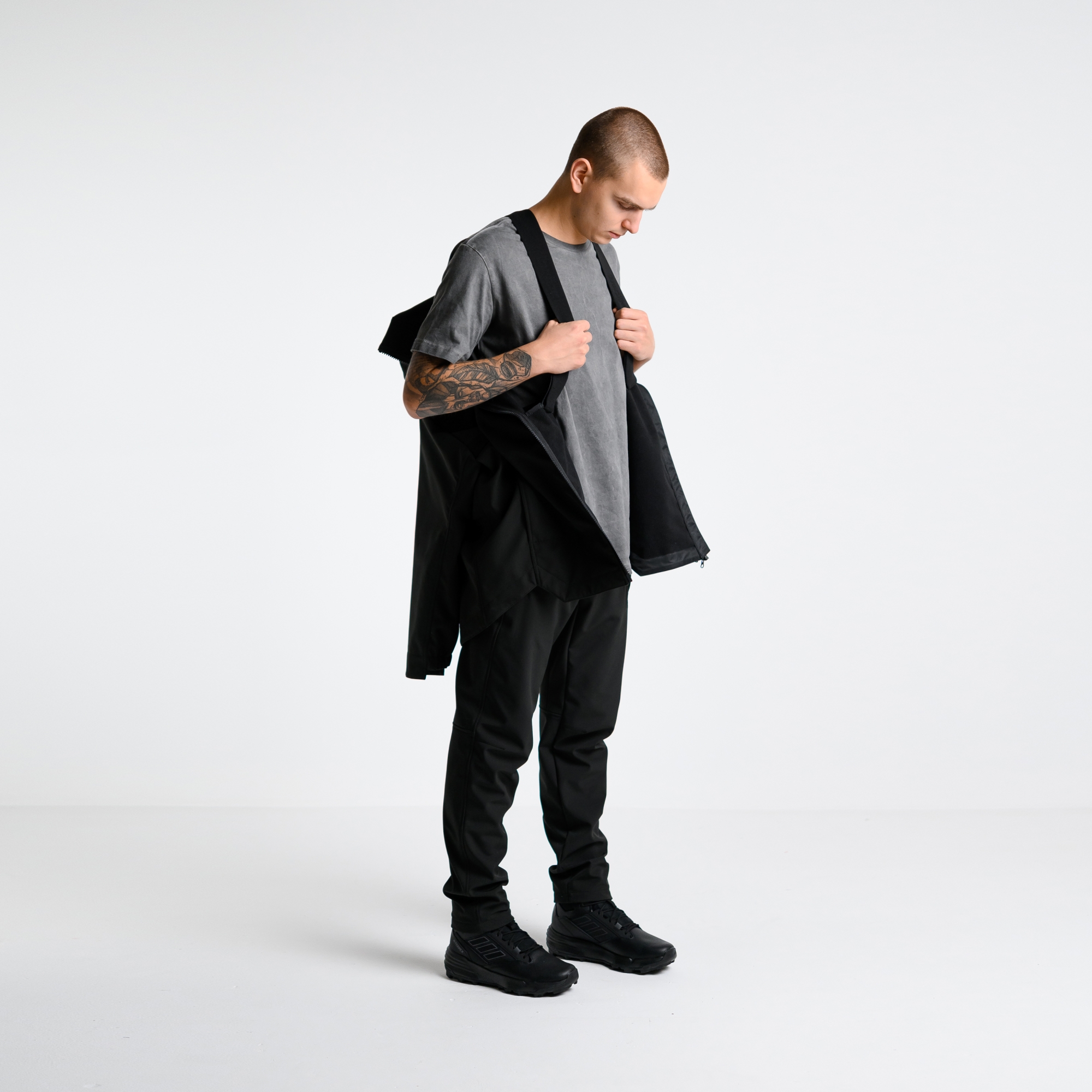 Демисезонная куртка Softshell (Jacket18) — Indiwd